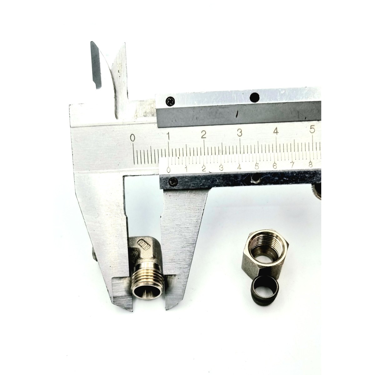 Raccord à bague coupante coude 90° 6LL Mâle métrique inox à acheter en ...
